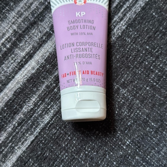 First Aid Beauty | Skincare | First Aid Beauty Kp Smoothing Body Lotion ...